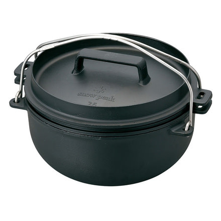 Snow Peak Cast Iron Oven 26 cm — CampSaver
