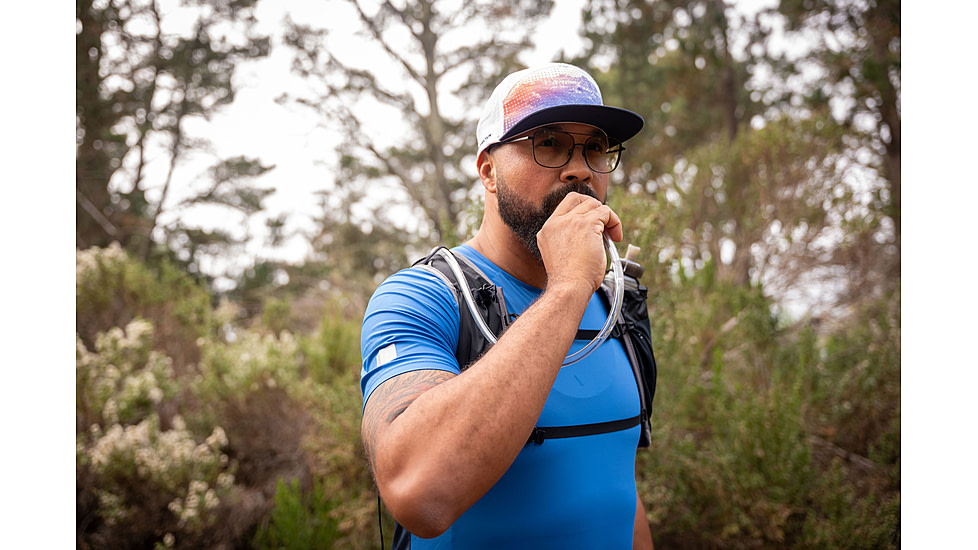 Ultimate Direction Trail Vests , Up to 55% Off — CampSaver