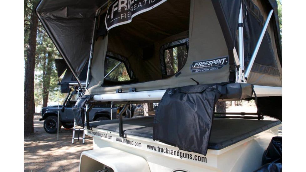 Freespirit Recreation Adventure Series Manual Roof Top Tent — CampSaver