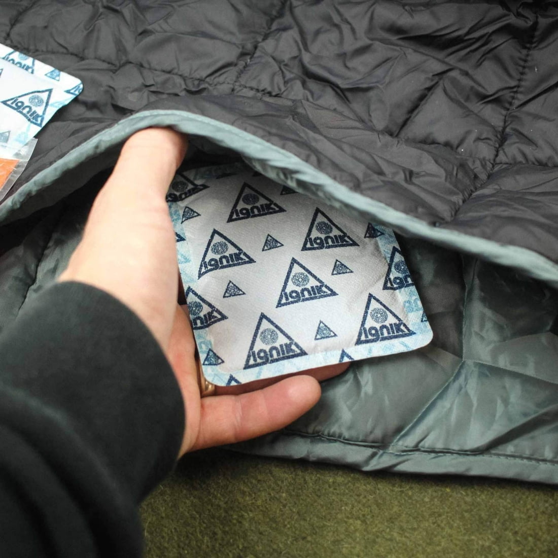 Ignik 24-Hour XL Warmers — CampSaver