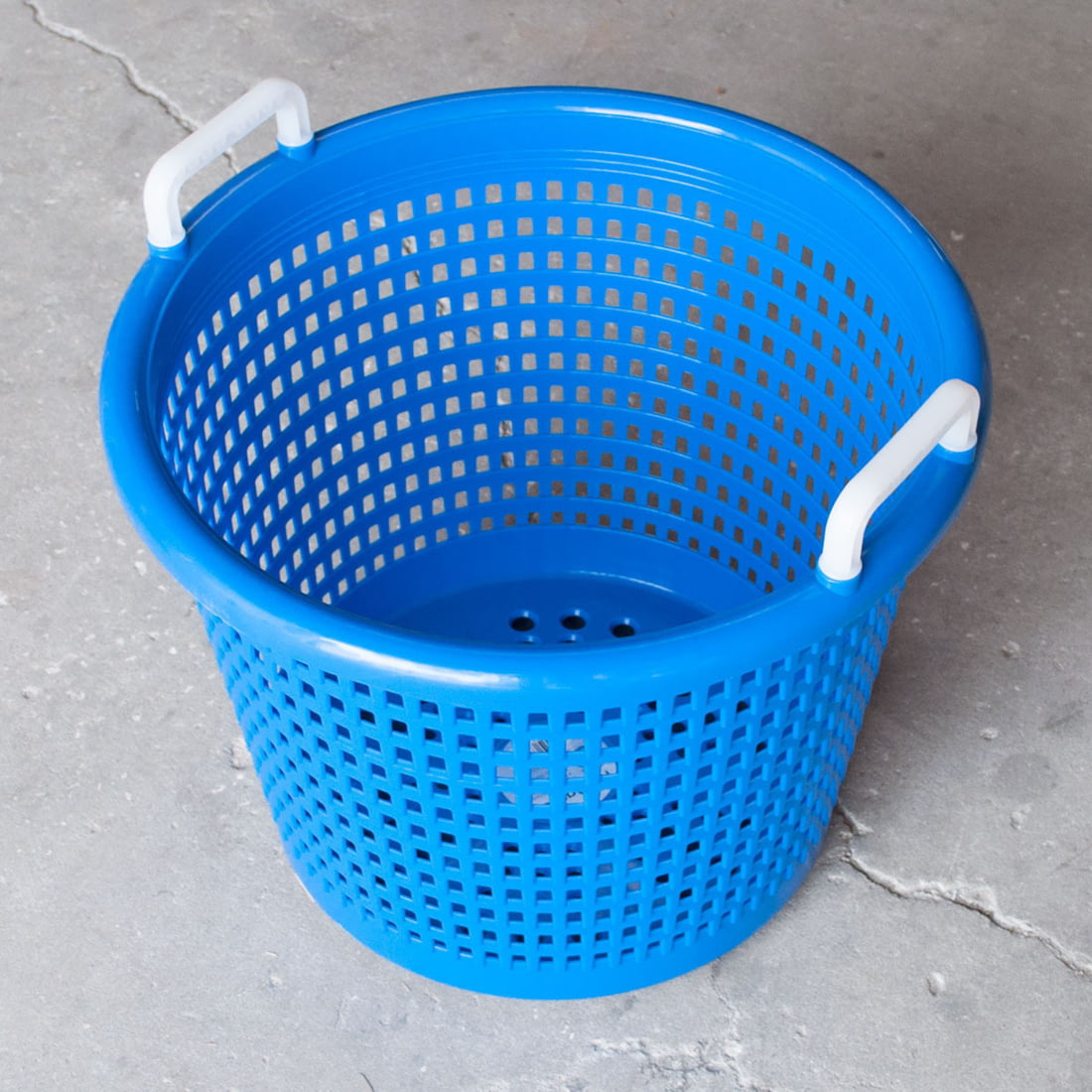 Joy Fish FISHBASKET-BLUE Fish Basket Hd Blue Plastic Basket With ...