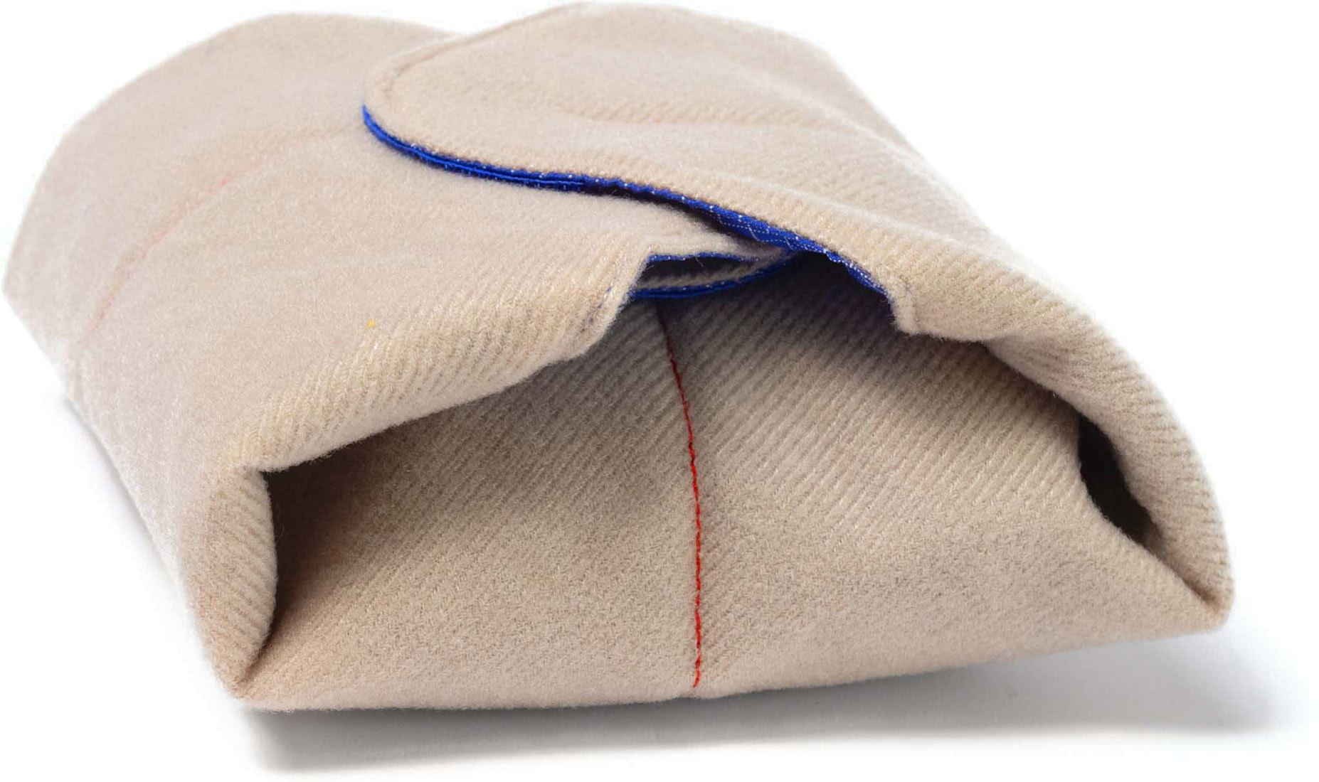 Long Weekend 19in x 19in Padded Camera Wrap — CampSaver