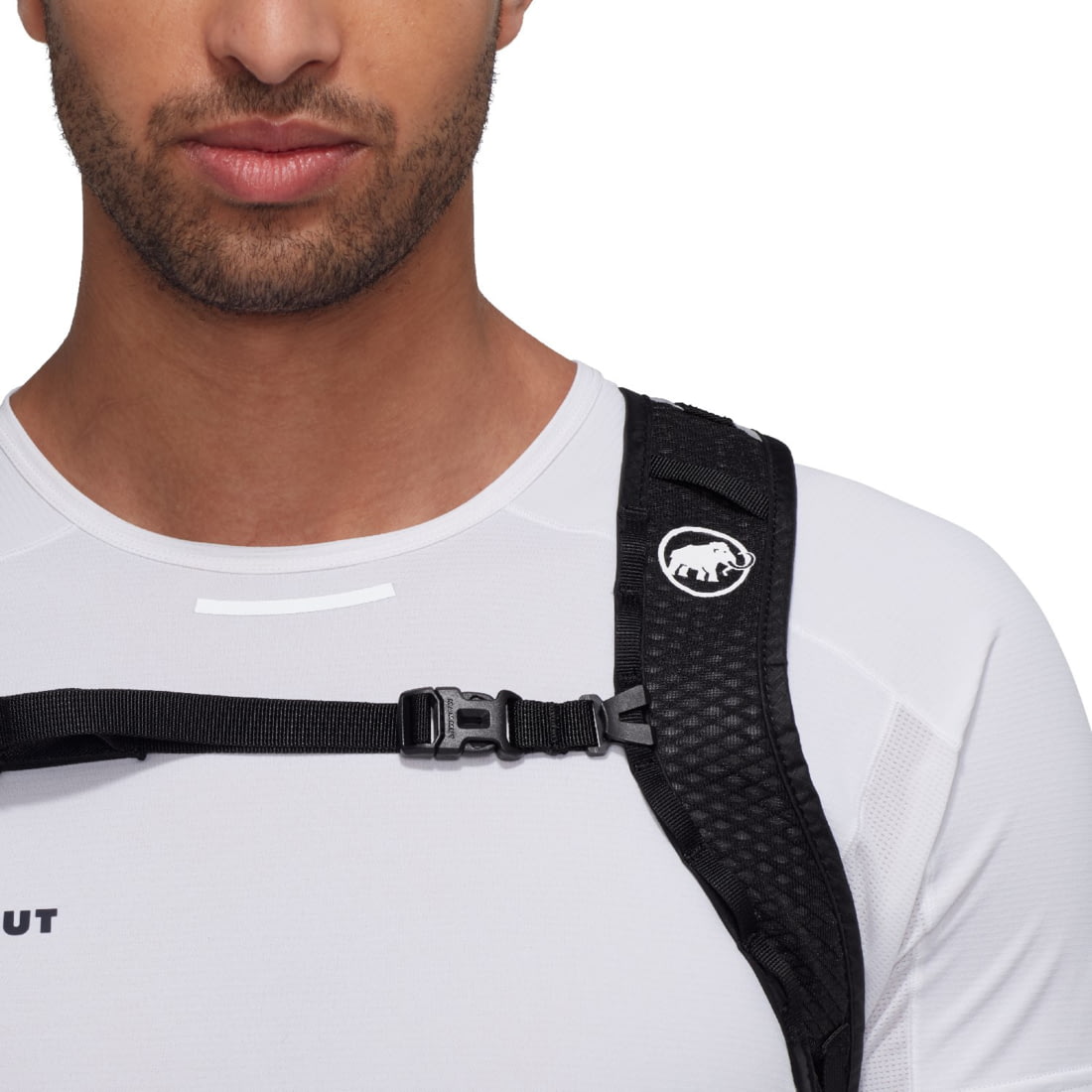 Mammut Neon Light Backpack — CampSaver