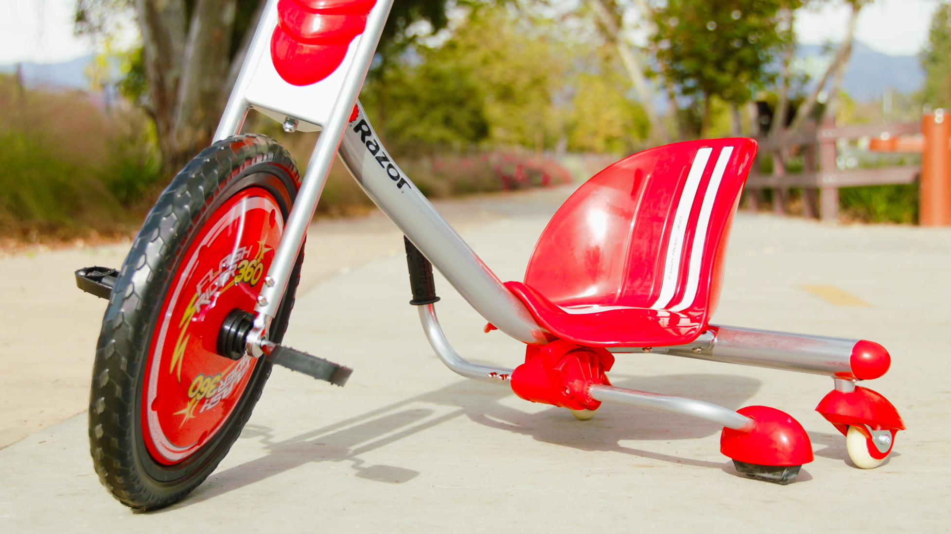Razor FlashRider 360 Compact Tricycle — CampSaver