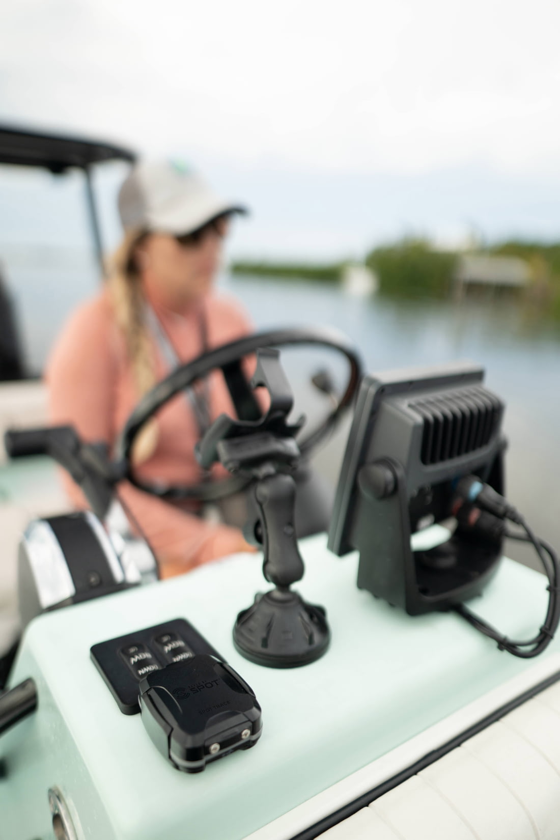 SPOT Trace Tracking Device SPOT TRACE - 01 with Free S&H — CampSaver