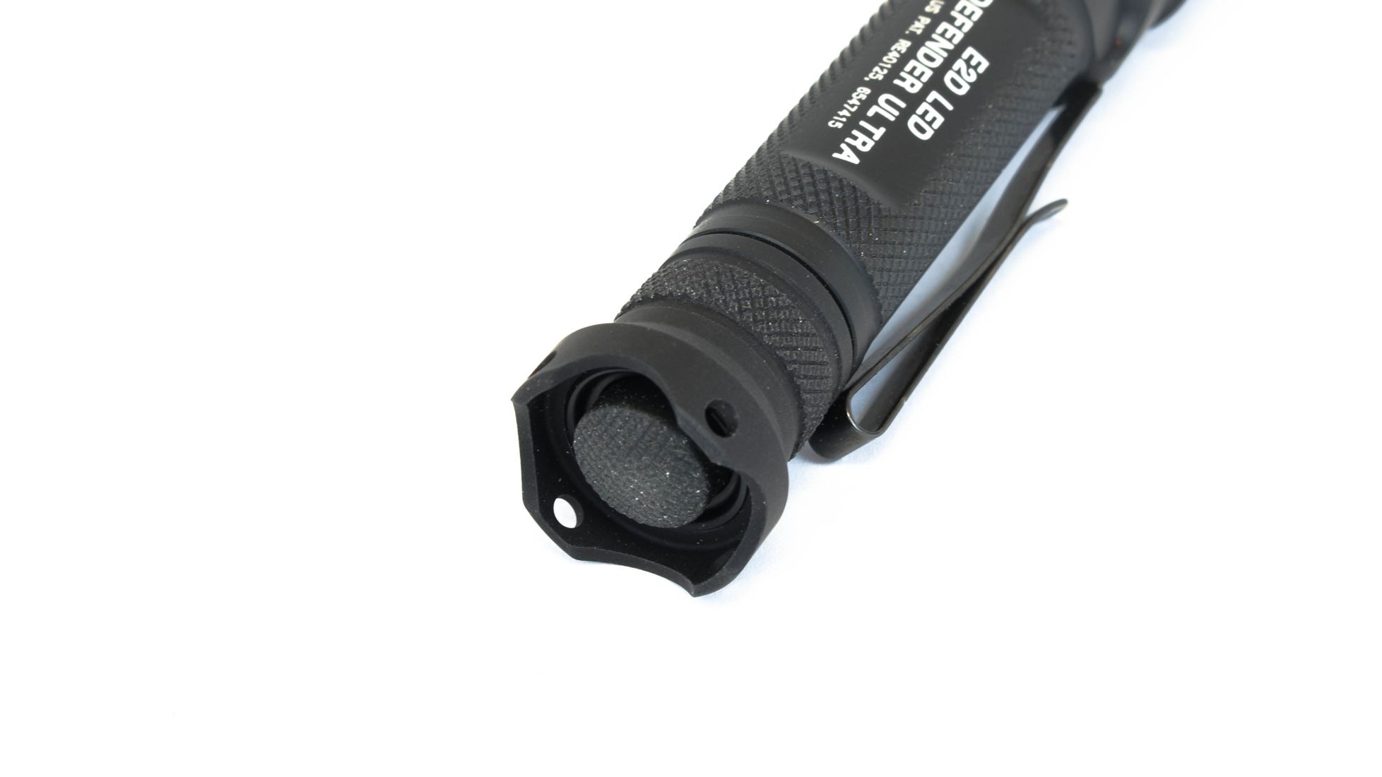 SureFire Defender Ultra Dual Output LED Flashlight E2DLU-A with Free S ...